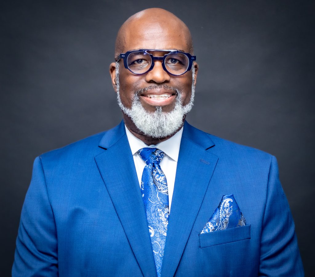 Distinguished Alumni 2023 - New England College of Optometry